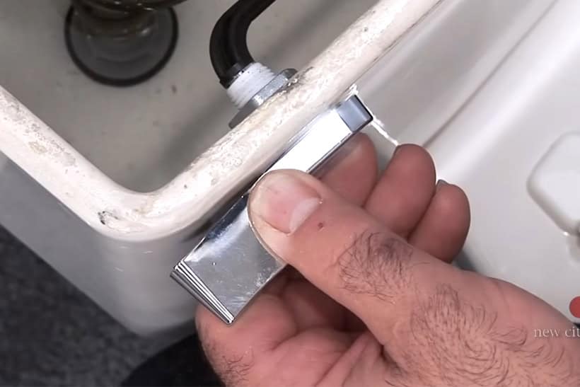 The Most Common Toilet Problems and How to Fix Them • Toilet Found!